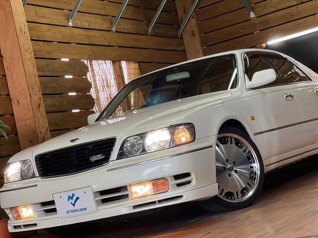 日産 シーマ 30TR Y33後期 1オーナー QR2パールの中古車｜グーネット中古車