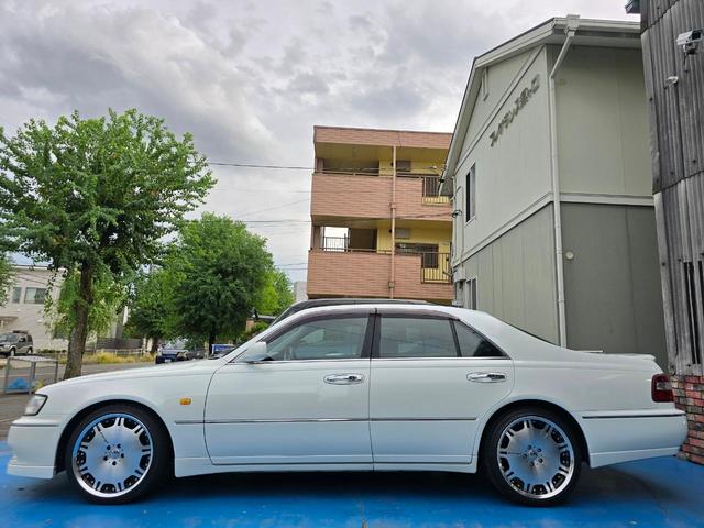 日産 シーマ 30TR Y33後期 1オーナー QR2パールの中古車｜グーネット中古車