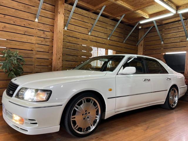 日産 シーマ 30TR Y33後期 1オーナー QR2パールの中古車｜グーネット中古車