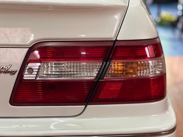 日産 シーマ 30TR Y33後期 1オーナー QR2パールの中古車｜グーネット中古車