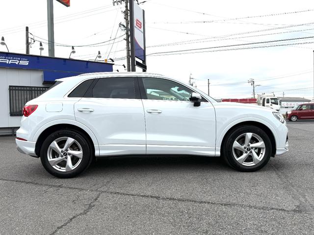 AUDI Q3 35 TFSI ADVANCED | 2022 | WHITE M | 22500 km | details ...