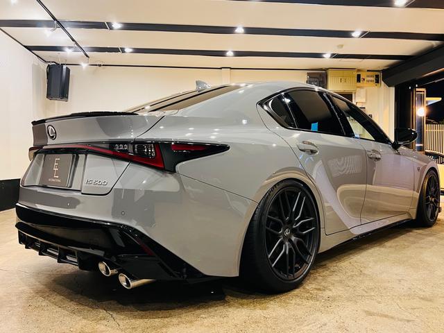 レクサス IS IS500Fスポツパフォーマンスファストエディション 走行318キロ マークレビンソン ロベルタフロントリフトシステムの中古車 ...