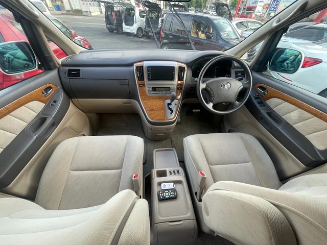 TOYOTA ALPHARD V AX L EDITION | 2007 | PEARL | 122417 km TOYOTA ALPHARD V AX L EDITION | 2007 | PEARL | 122417 km