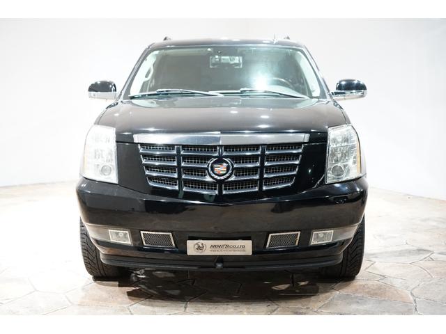 CADILLAC CADILLAC ESCALADE ESV | 2007 | BLACK | 130000 km | details ...