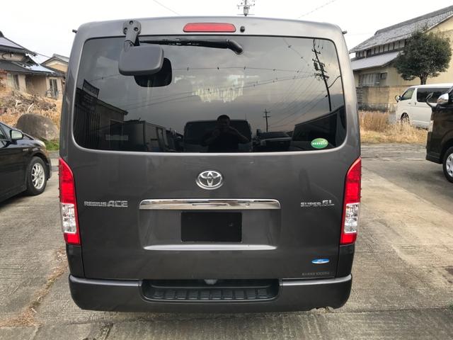 トヨタ ハイエースバン ロングスーパーGL 4WD 1オーナー キーレスの中古車｜グーネット中古車