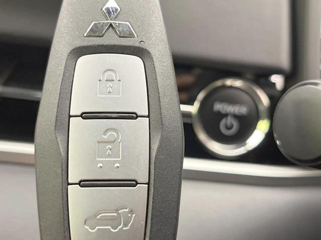 三菱 アウトランダーPHEV P 4WD 7人乗り 純正メモリーナビの中古車｜グーネット中古車