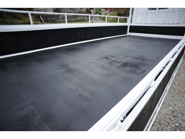 日産 アトラストラック 全低床2tロング平ボディパワーゲート付 6速マニュアル パワーゲート昇降能力600kg ディーゼルの中古車｜グーネット中古車