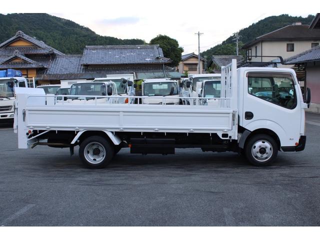 日産 アトラストラック 全低床2tロング平ボディパワーゲート付 6速マニュアル パワーゲート昇降能力600kg ディーゼルの中古車｜グーネット中古車