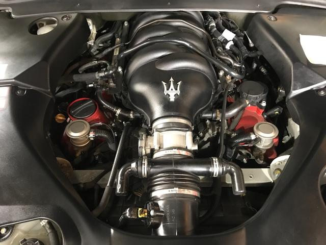 マセラティ グラントゥーリズモ フェラーリエンジン ZF製6AT ルーフ張替済の中古車｜グーネット中古車