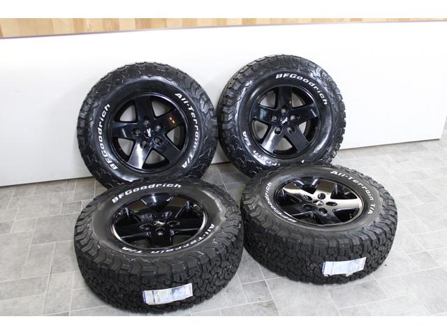 クライスラー・ジープ ジープ・ラングラーアンリミテッド スポーツ JK36後期 新品BFグッドリッチA Tの中古車｜グーネット中古車