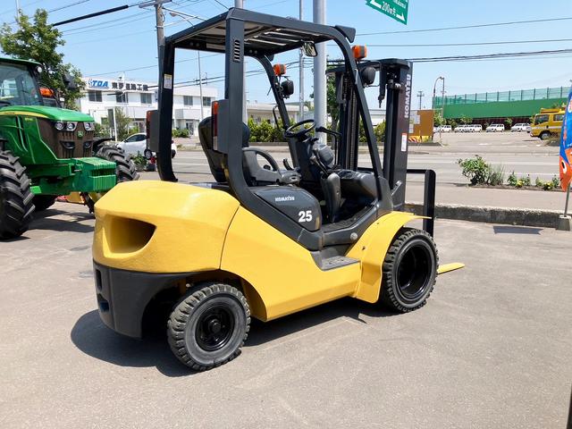 日本その他 日本 コマツ 中古 フォークリフト FD25C-17 日本その他 日本 コマツ 中古 フォークリフト FD25C-17