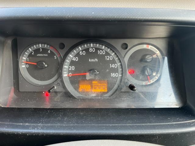 日産 アトラストラック フルスーパーローDX 4WD アルミバン 1．25tの中古車｜グーネット中古車