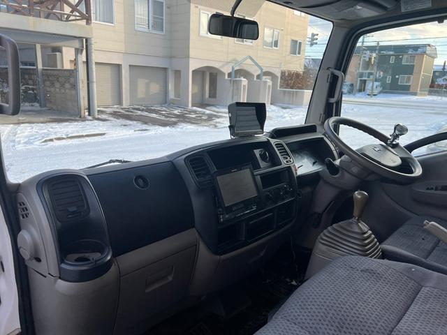 日産 アトラストラック フルスーパーローDX 4WD アルミバン 1．25tの中古車｜グーネット中古車