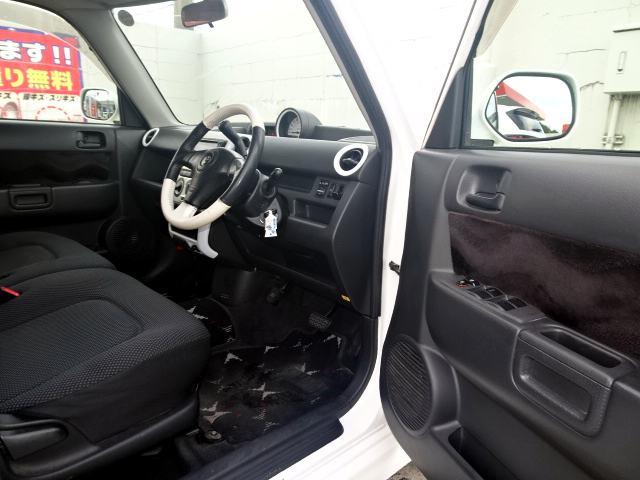 TOYOTA bB Z X VERSION | 2001 | WHITE | 86000 km | details TOYOTA bB Z X VERSION | 2001 | WHITE | 86000 km | details