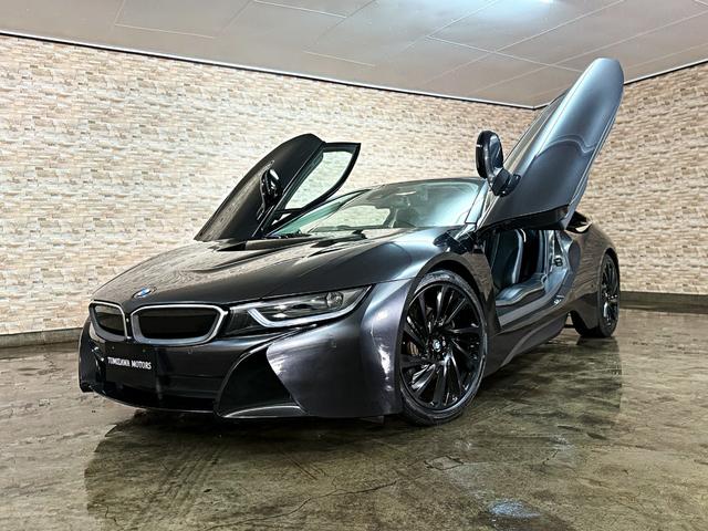 BMW i8 20インチAW タイヤ4本交換済み 全周囲カメラの中古車｜グーネット中古車