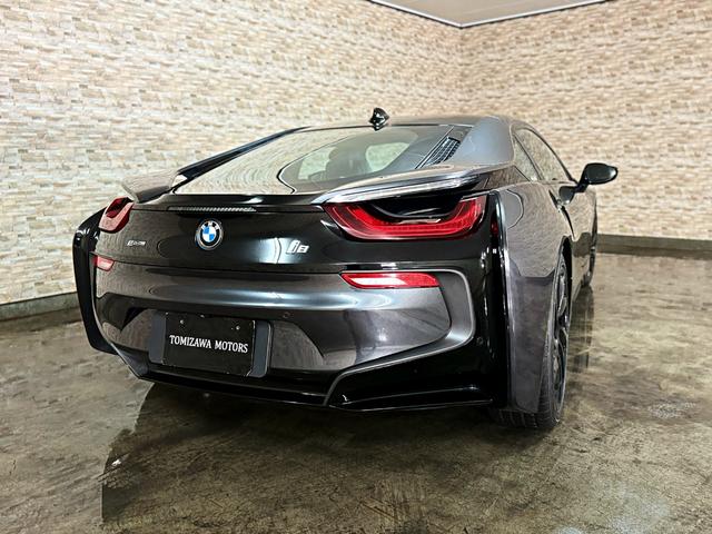 BMW i8 20インチAW タイヤ4本交換済み 全周囲カメラの中古車｜グーネット中古車