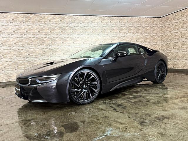 BMW i8 20インチAW タイヤ4本交換済み 全周囲カメラの中古車｜グーネット中古車