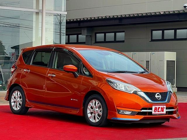 NISSAN NOTE e-POWER MEDALIST | 2017 | ORANGE | 40300 km | details ...