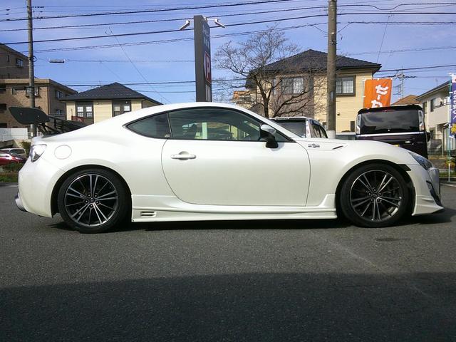 トヨタ 86 GT 修復歴無MT6速 TRDフロントエアロ 社外サイドスカートの中古車｜グーネット中古車