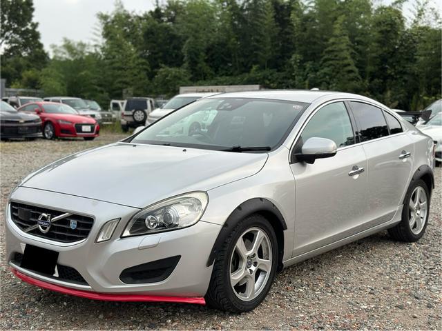 ボルボ S60 T4 Rデザイン ETC キー2個の中古車｜グーネット中古車