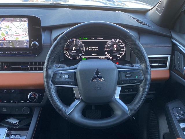 三菱 アウトランダーPHEV P 4WD ワンオーナー ラリーアートエアロの中古車｜グーネット中古車