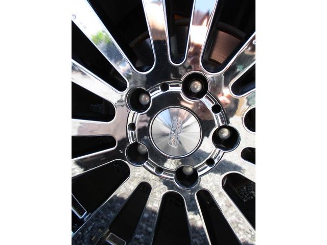 ホンダ クロスロード HIDエディション 無限19インチアルミ 木目調パネル 黒革シートカバーパイオニアフルセグナビの中古車｜グーネット中古車