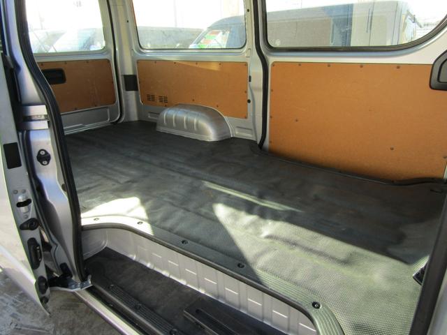 トヨタ レジアスエースバン ロングDX 4WD 3．0ディーゼルターボ ETCの中古車｜グーネット中古車