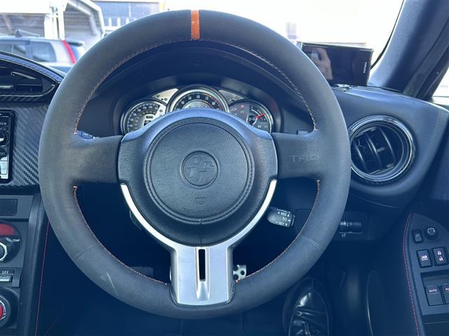 86（トヨタ）14R 禁煙／ワンオーナー／TRDカーボンGTウイング／TRDカーボンフェンダーフィン／HKSスーパーチャージャー／HKSオイルクーラー／OS技研LSD／メタルクラッチ／TOM ...