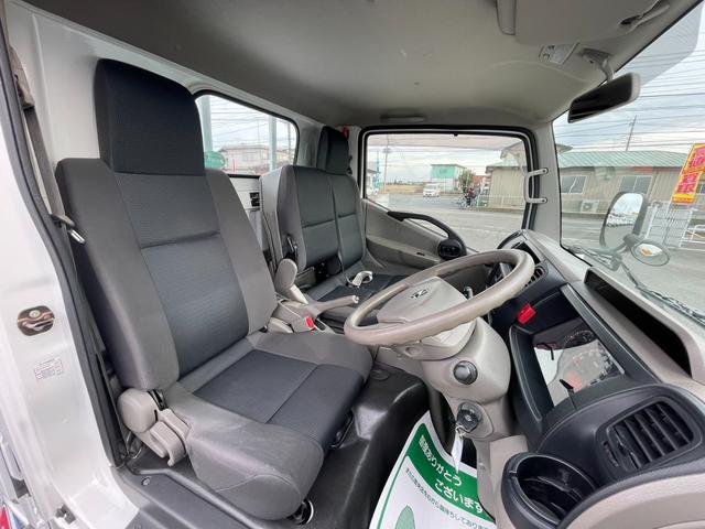 日産 アトラストラック フルスーパーローDX 1．4t 平床 4WDの中古車｜グーネット中古車