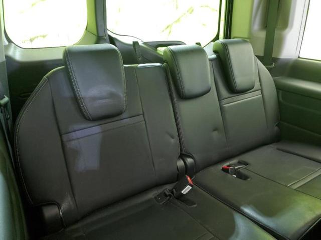 ステップワゴンスパーダ（ホンダ）eHEVスパーダG・EXホンダセンシング 新品タイヤ／保証書／純正 10インチ SDナビ／衝突安全装置／両側電動スライドドア／シートヒーター 前席／マルチビュー ...