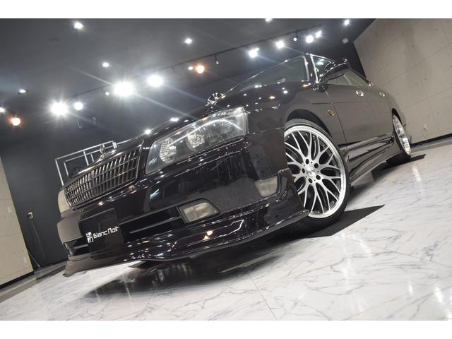 NISSAN LAUREL MEDALIST | 2000 | PURPLE M | 35000 km NISSAN LAUREL MEDALIST | 2000 | PURPLE M | 35000 km