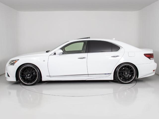 レクサス LS LS600h Fスポーツ （サンルーフ）（BBS製21インチアルミホイール）（Fスポーツ専用TRD製フルエアロ）（4本出しマフラー）（記録簿11枚）（プリクラッシュセーフティ ...