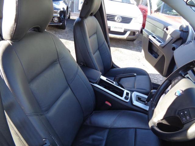 ボルボ V50 2．0クラシック 本革サンルーフHDDナビ地デジバックカメラ禁煙車の中古車｜グーネット中古車