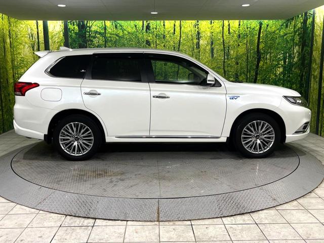 三菱 アウトランダーPHEV G 禁煙車 SDナビ 全周囲カメラの中古車｜グーネット中古車