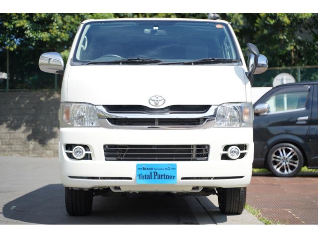 トヨタ ハイエースバン ロングスーパーGL 4WD 3．000cc 軽油ターボの中古車｜グーネット中古車