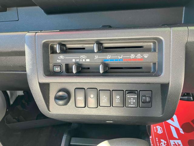 ハイゼットトラック（ダイハツ）ジャンボSAIIIt 4WD AT 衝突被害軽減システム ナビ TV キーレスエントリー アルミホイール ESC エアコン パワーウィンドウ 運転席エアバッグ ...