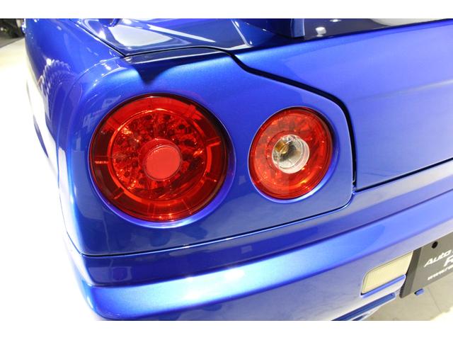 スカイライン（日産）25GTターボ URASフルエアロ BLITZ前置きインタークーラー オイルクーラー BLITZ車高調 GReddy ...