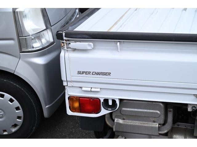 スバル サンバートラック TC－SC 5速ミッション スーパーチャージャー 4WD（ワンタッチで切り替ええ可能）の中古車｜グーネット中古車