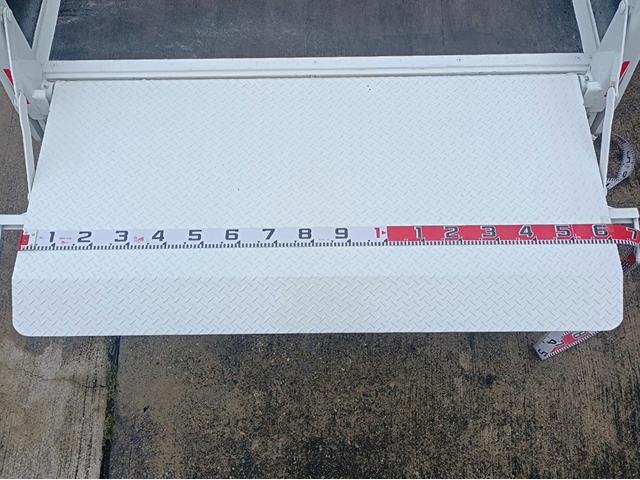 日産 アトラストラック ロング低床2t積 新明和600kgアーム式パワーゲート 3．0ディーゼルターボ 6速の中古車｜グーネット中古車