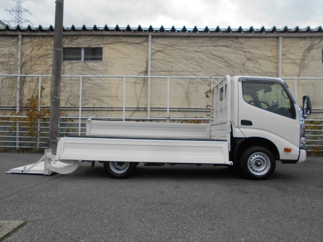 トヨタ ダイナトラック パワーゲート付き平ボディ 4WDジャストロー 1350Kg積み4ナンバー リアWタイヤの中古車｜グーネット中古車