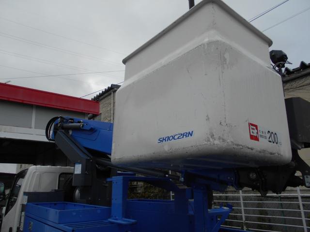 デュトロ（日野）アイチ製SK10C2RN 9．7m 高所作業車 絶縁バケット ブーム自動格納 ジャッキ自動セット アース 坂道発進補助装置 LEDヘッドライト 左電格ミラー キーレス スペア ...