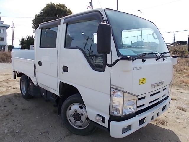 いすゞ エルフトラック4WD・1．5t積・垂直パワーゲート付・Wキャブ・5t未満の中古車 車体価格238万円 2009(平成21)年式 走行6.8万キロ 車体色ホワイト 大阪府泉大津市河原町7 ...