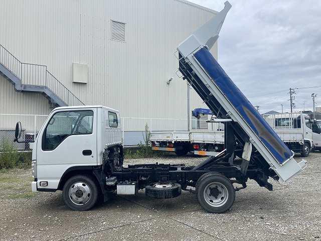 いすゞ エルフトラック 4WD 2t積 5MT コボレーンの中古車｜グーネット中古車