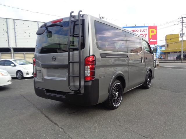 日産 NV350キャラバンバン ロングDX smartアウトドアカスタムスタイル 新品デイトナホイール 新品TOYOオープンカントリーの中古車｜グーネット中古車