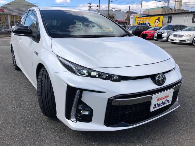 TOYOTA PRIUS PHV S GR SPORT | 2022 | PEARL | 42250 km | details.- Japanese used cars.Goo-net ...