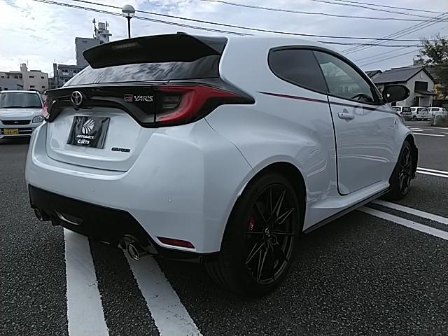 TOYOTA GR YARIS RZ HIGH PERFORMANCE | 2021 | PEARL WHITE | 13000 km ...