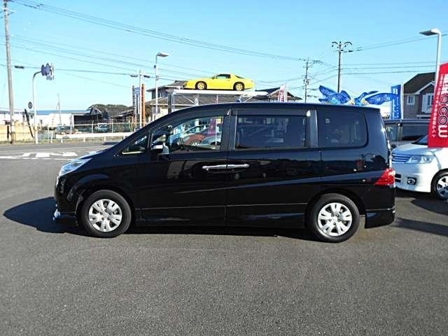 HONDA STEPWAGON G L PACKAGE | 2008 | BLACK | 130000 km | details ...