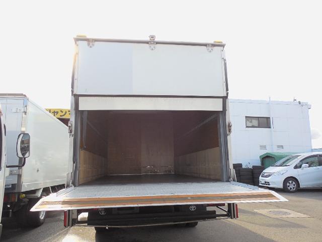 トヨタ ダイナトラック 2tワイドロング全低床40ディーゼルターボアルミバンパワーゲート リフト能力600kg リア跳ね上げ式扉の中古車｜グーネット中古車