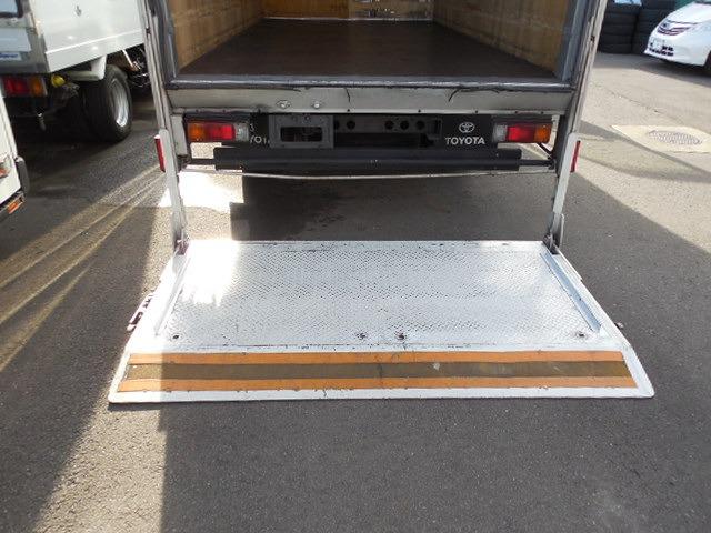 トヨタ ダイナトラック 2tワイドロング全低床40ディーゼルターボアルミバンパワーゲート リフト能力600kg リア跳ね上げ式扉の中古車｜グーネット中古車