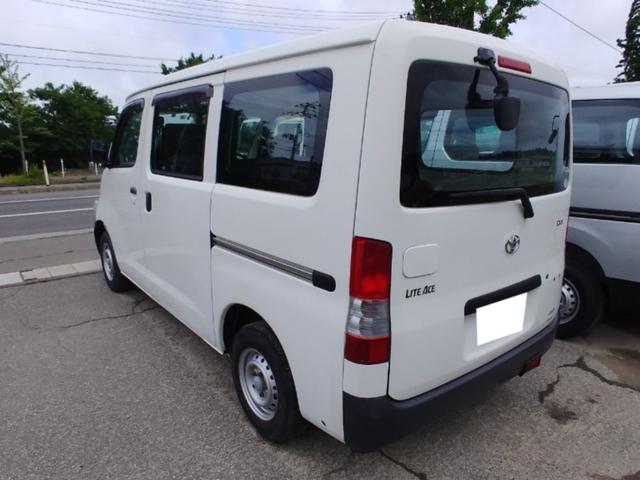 トヨタ ライトエースバン DX 5MTマニュアル 4WDの中古車｜グーネット中古車